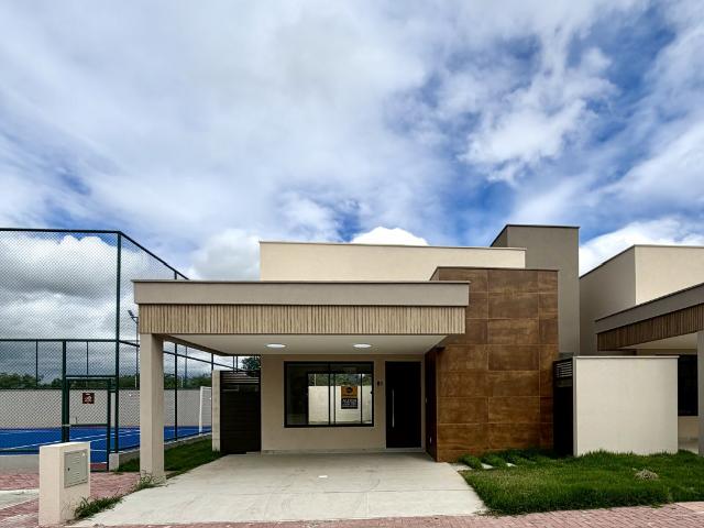 Casa Semimobiliada para Alugar no Condomínio Reserva Dual em Registro