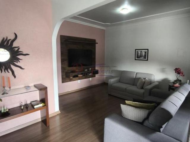 Casa sensacional à venda no bairro Jardim das Alterosas 1° Seção em Betim