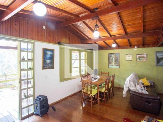 Casa, Serraria, 3 Quartos, 1400 m2 Diadema