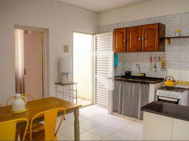 Casa, Setor Aeroporto, 1 Quarto, 40 m2 Goiânia