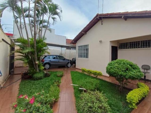 Casa, Setor Sul, Ituiutaba, MG