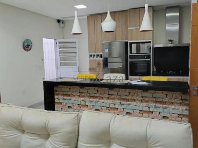 Casa Setville Altos de São José 3 Dormitórios 120m²