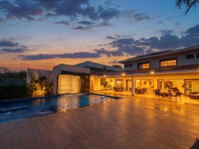 Casa SHIS Qi 16 lago sul imóvel alto padrão brasília piscina financiamento garagem escritório sauna