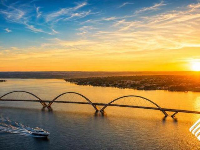 CASA SHIS QL 26 LAGO SUL AO LADO DA PONTE JK PISCINA GARAGEM SUÍTE SAUNA FINANCIAMENTO ESCRITÓRIO