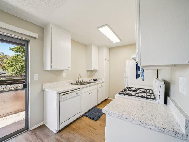 Casa Sierra Apartment Homes 2 Bedroom Apartment for Rent at 3935 La Sierra Ave, Riverside, CA 92505 La Sierra