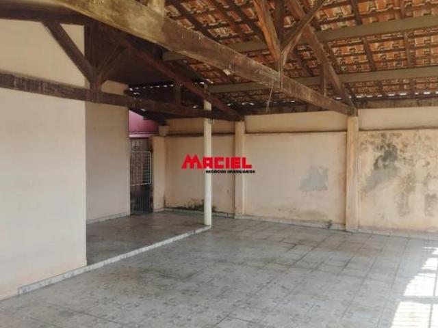 CASA SIMPLES 03 QUARTOS 225 METROS TERRENO JD. PORTUGAL ÓTIMA LOCALIZAÇAO