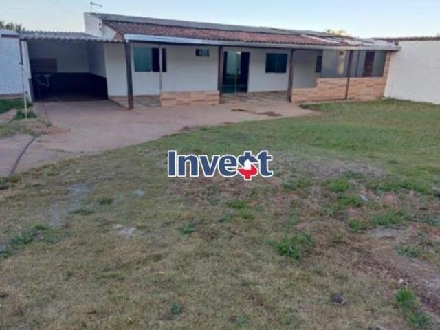 Casa Simples Quitada e Escriturada com 2 Quartos, Fora de Condomínio, Lote de 480m², na Rua 01 em Co
