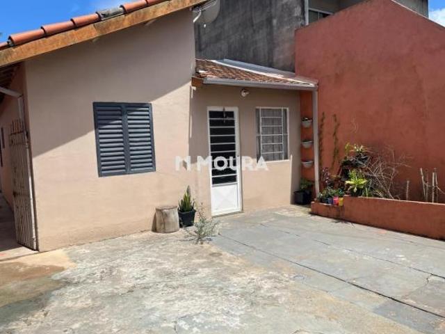 CASA SJC ZONA SUL CONFORTO E QUINTAL PRIVATIVO