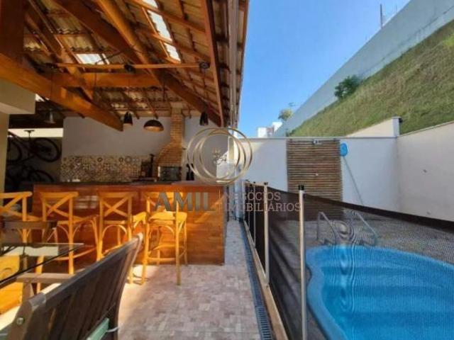 Casa Sobrado, 3 Dormitórios 1 suíte com closet, Piscina, 336m², Cond. Urbanova Premium
