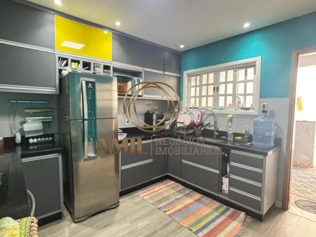 Casa Sobrado 3 dormitórios 1 suite, Jardim das Indústrias, A/C 129m², São José dos Campos