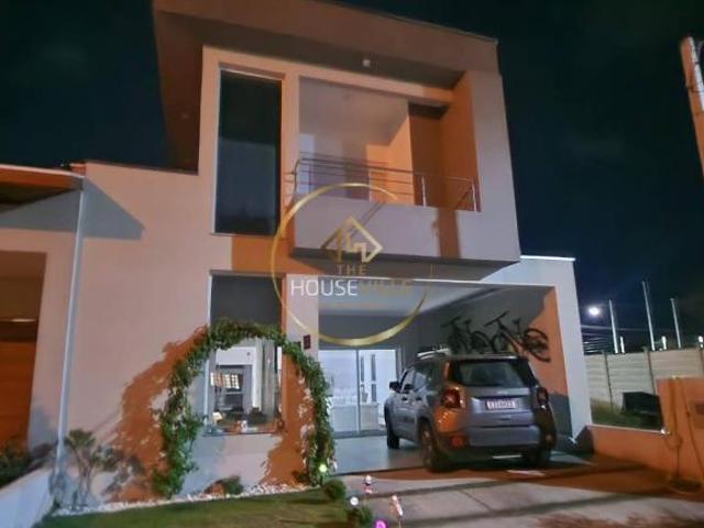 Casa Sobrado 3 dormitórios 2 suíte, 2 vagas, Bosque dos Manacás Jacareí