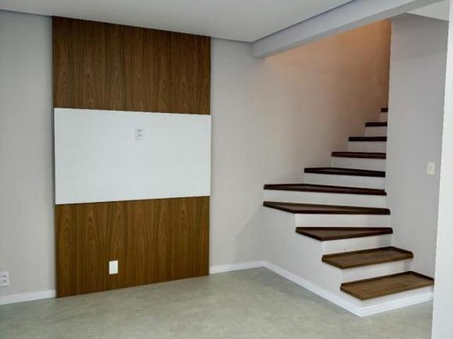 CASA SOBRADO 3 DORMITÓRIOS À VENDA NO CONDOMÍNIO CANTO DA NATUREZA ENGORDADOURO JUNDIAÍ/SP