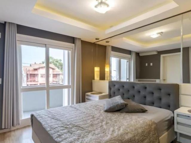 Casa sobrado, 3 quartos, 1 suite, 3 banheiros, 3 vagas em Ipanema