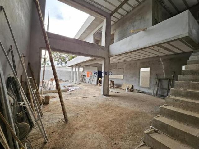 Casa sobrado 3 suítes, piscina, à venda no Villa Bella Siena em Paulínia/SP