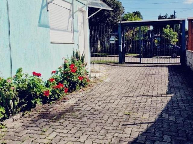 Casa sobrado 02 dormitórios no Cidade Nova