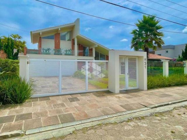 Casa Sobrado 03 dormitórios, quadra Caburé, Plataforma Marítima, Atlântida, Xangri lá/RS