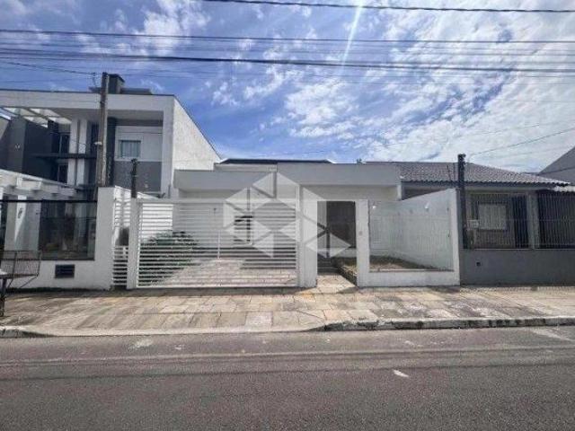 Casa Sobrado 173m² 04 dormitórios, 02 vagas no Bairro Igara em Canoas