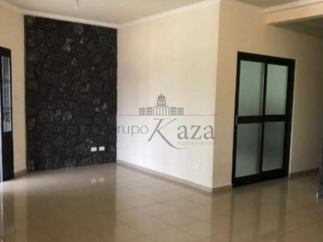 Casa Sobrado 187m² 3 Dormitórios Jardim Terras de São João Jacareí SP