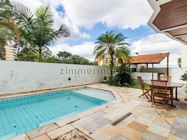 CASA SOBRADO VILA MADALENA 3 SUÍTES 2 VAGAS