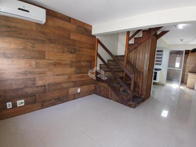 Casa Sobrado, 2 dormitórios em Condomínio com Excelente Infraestrutura