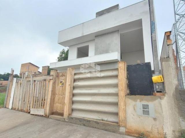 Casa Sobrado, 4 dormitórios, 1 suíte, sacada, churrasqueira, área gourmet, pátio no fundos com espaç
