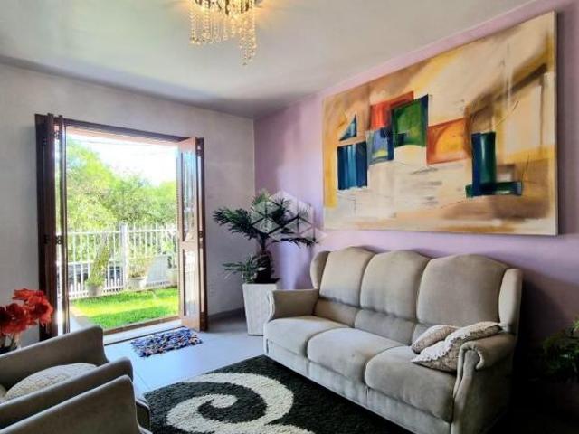 Casa Sobrado 4 Dormitórios Bairro Rondônia