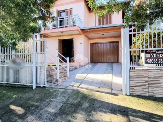 Casa Sobrado 4 Dormitórios Bairro Rondônia