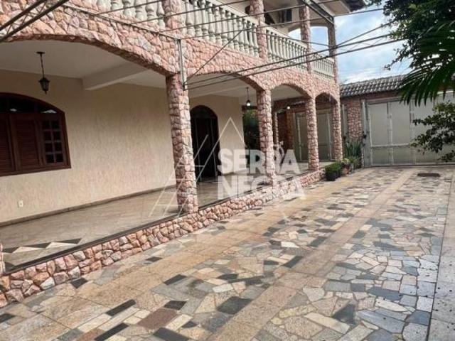 CASA SOBRADO 4 QUARTOS ESCRITURADO ARMÁRIOS ESPAÇO GOURMET TAGUAPARK