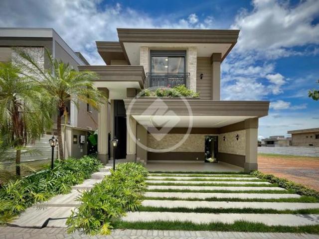 Casa sobrado 4 suítes no condomínio Florais do Parque, bairro Jardim Itália, Cuiabá MT