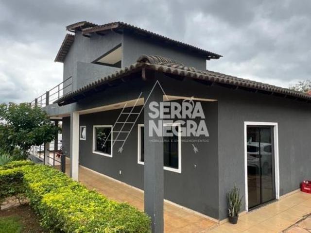 CASA SOBRADO 5 QUARTOS ESPAÇO GOURMET CONDOMINIO FECHADO ARNIQUEIRAS