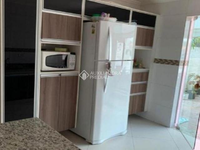CASA SOBRADO COM EDÍCULA NO BAIRRO DOS CASAS EM SÃO BERNARDO DO CAMPO