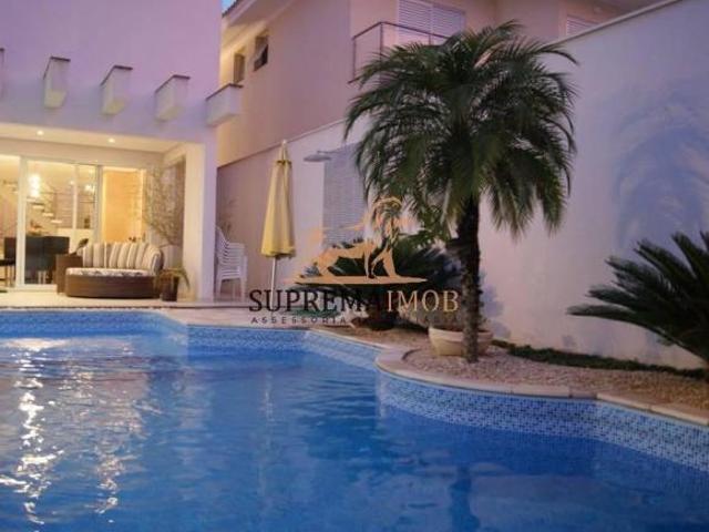 Casa sobrado com piscina,3 suítes à venda Condomínio Mont Blanc Sorocaba