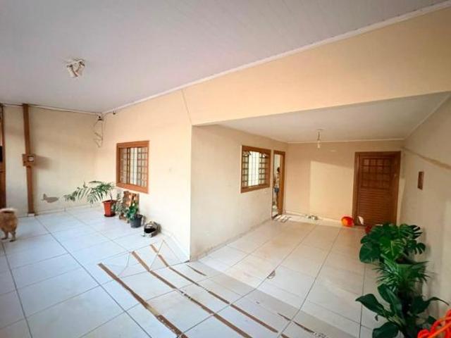 Casa sobrado com 04 quartos,02 suite na QR 503 conjunto 9 samambaia NÃO ACEITA FINANCIAMENTO1