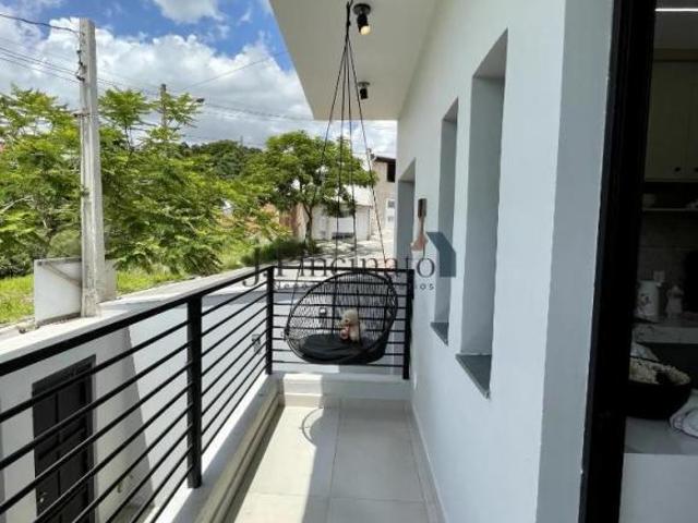 Casa sobrado com 02 quartos a venda no jardim vale verde jundiai/sp