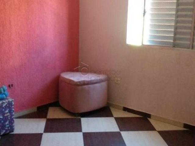 Casa sobrado com 03 dormitorios em itupeva sp