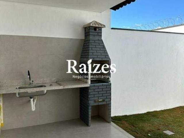 Casa Sobrado com 2 suíte e Varanda Gourmet no Bairro Novo Mundo em Uberlândia