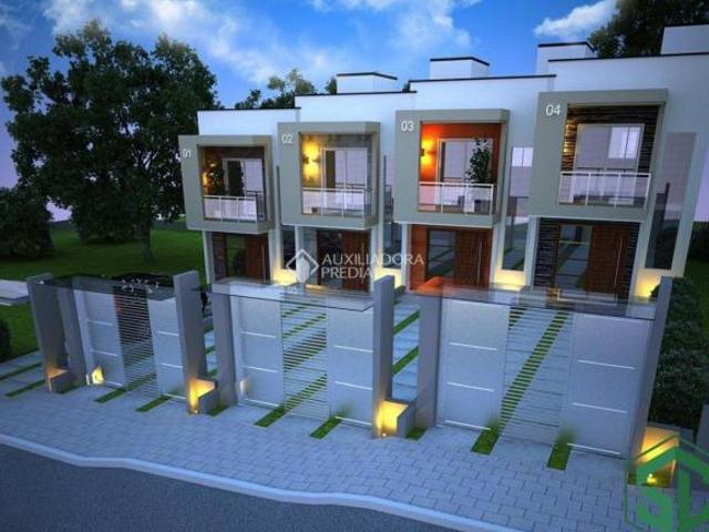 Casa sobrado com 2 quartos no Bairro Petrópolis em Novo Hamburgo