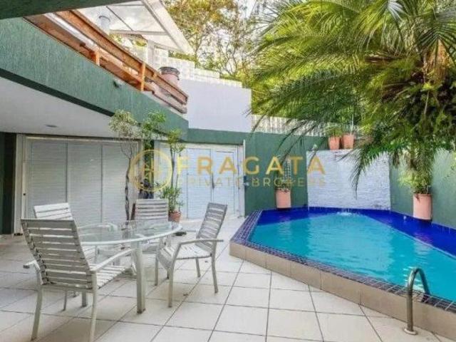 Casa Sobrado com 3 dormitórios 1 suite a venda  5 vagas  na Vila Madalena São Paulo