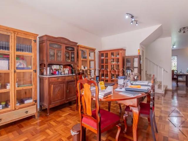 Casa sobrado com 3 dormitórios no alto de pinheiros