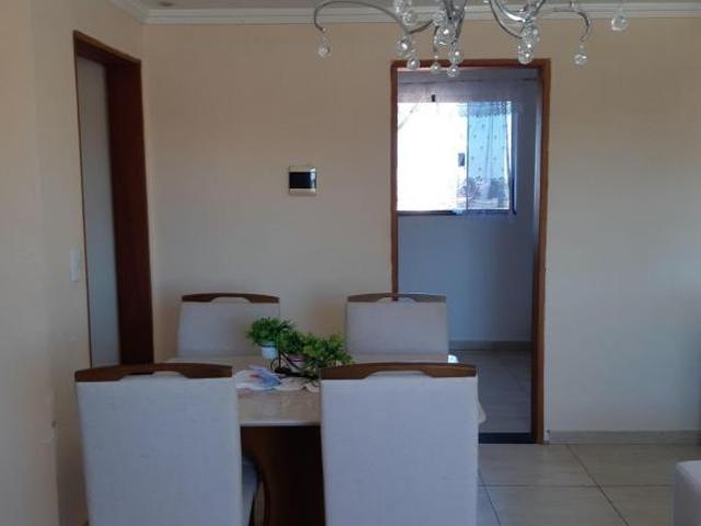 Casa / Sobrado com 3 Dormitórios sendo 1 Suíte no bairro Jardim Nova Europa