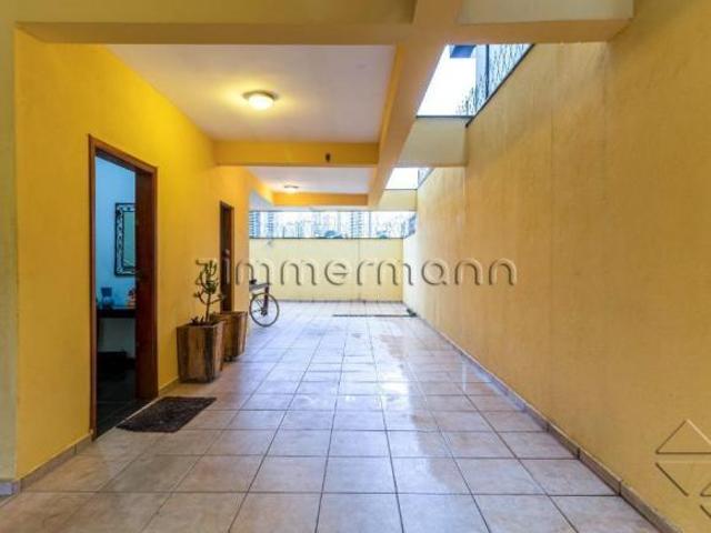 CASA SOBRADO COM 3 SUÍTES NA SUMARÉ