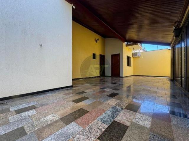 Casa Sobrado com 3 quartos, 190 m², à venda por R$ 699.900
