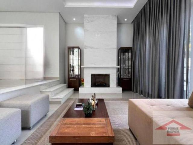 Casa Sobrado com 3 quartos 1 suíte à venda, 361m² por R$ 1.896.000,00 Bairro Chácara Malota