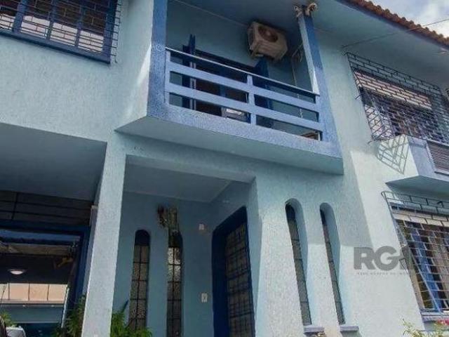 casa sobrado com 4 dormitórios 3 vagas e pátio e piscina