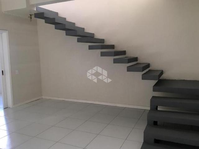 Casa Sobrado com 4 Dormitórios no centro de São Leopoldo