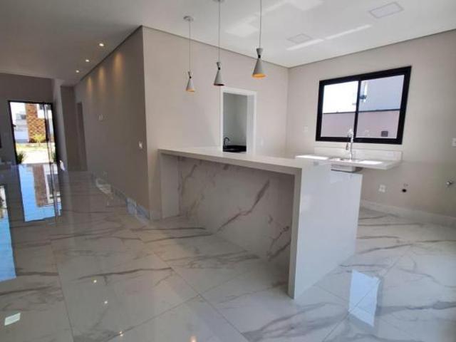 Casa sobrado com 4 suites e piscina Condominio Reserva Ermida Jundiai