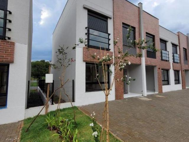 Casa sobrado com 92 m² construídos, 3 quartos em Betel para venda
