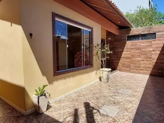 Casa / Sobrado Comercial para Locação em Macaé/RJ Cavaleiros 3 Quartos