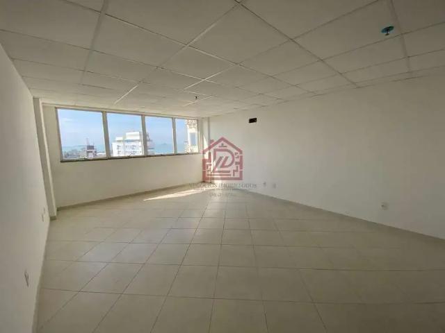 Casa / Sobrado Comercial para Locação em Macaé/RJ Imbetiba