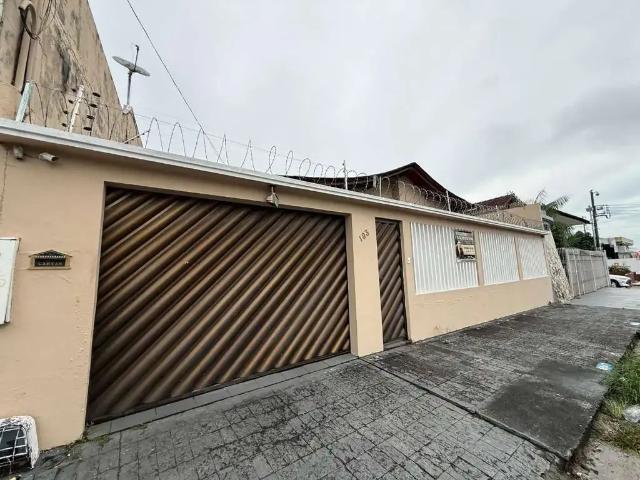 Casa / Sobrado Comercial para Locação em Manaus/AM Nossa Senhora das Graças 3 Quartos